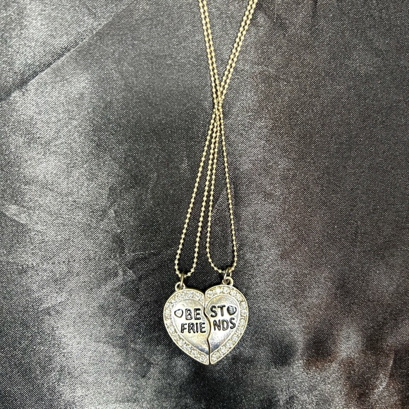 Jewelry | Adorable Y2k Best Friend Silver Tone Magnetic Heart Necklace ...